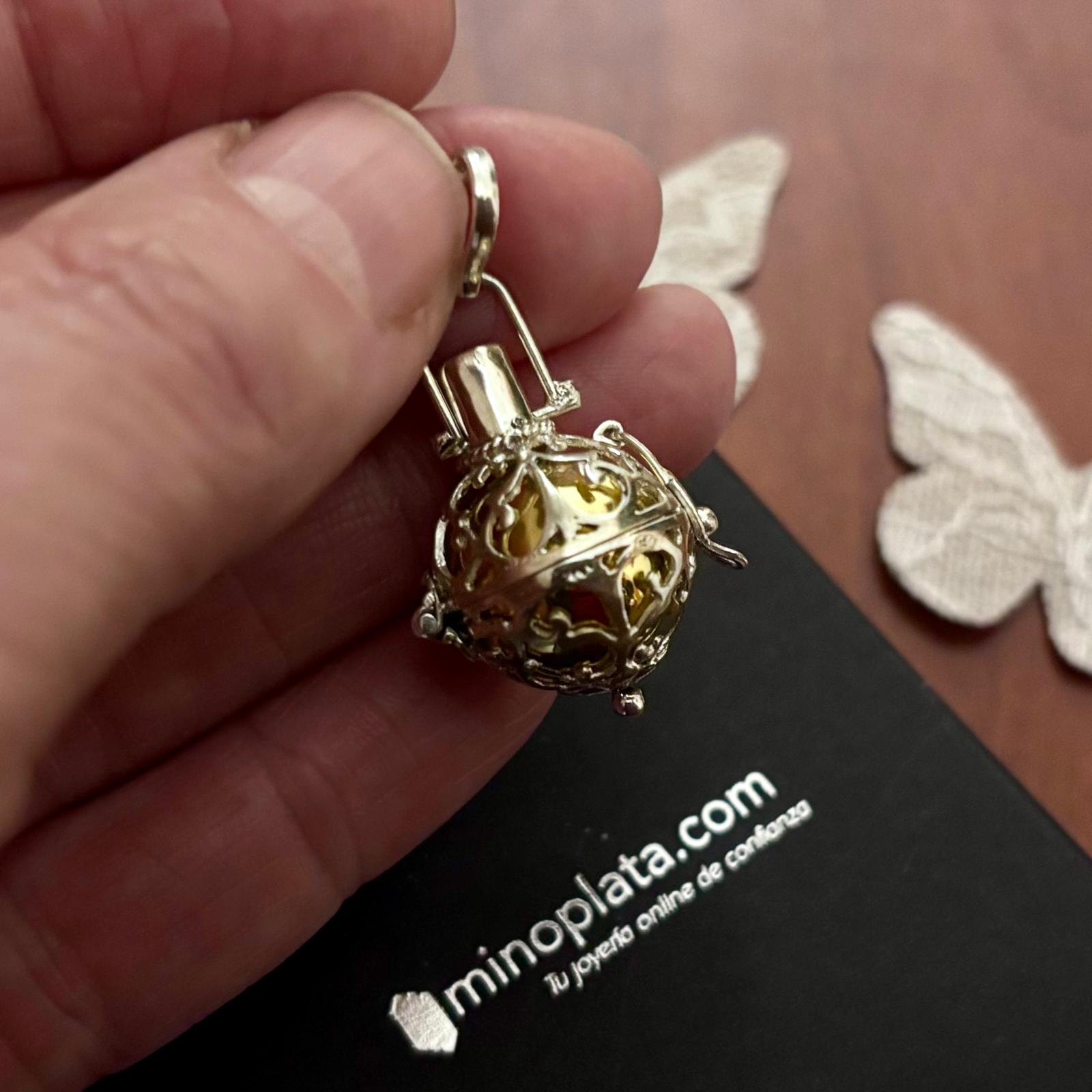 Llamador de ángel jaula 16mm de Plata de ley 925 con bolita dorada : Joyeria online | joyeria ...