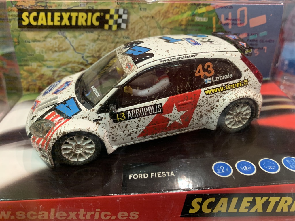 Scalextric 6162 FORD FIESTA RALLY LATVALA WRC [6162 EFECTO BARRO ...