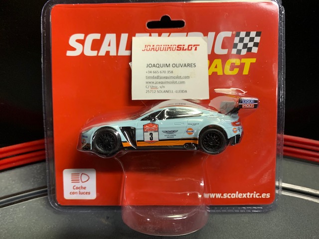 Scalextric Compact C10418S300 Aston Martin Vantage Gt3 Four B ...
